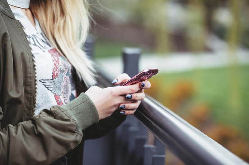 How To Hack Text Messages Without Them Knowing 2021